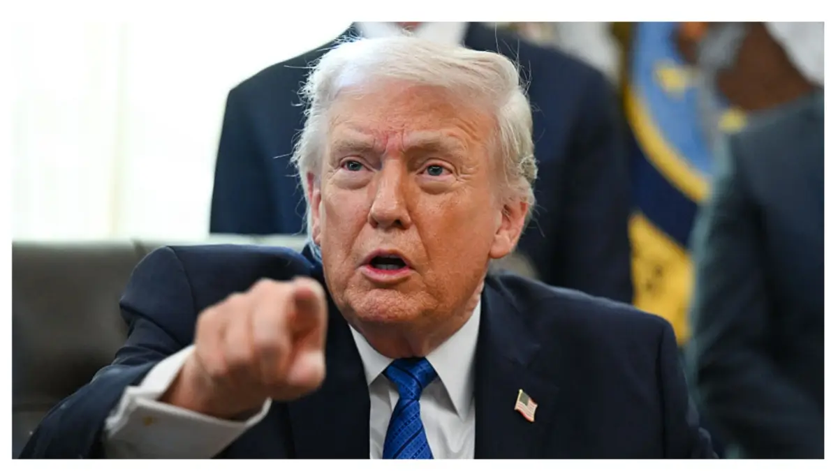 'This is delusional': Trump goes on frenzied late night post spree ...