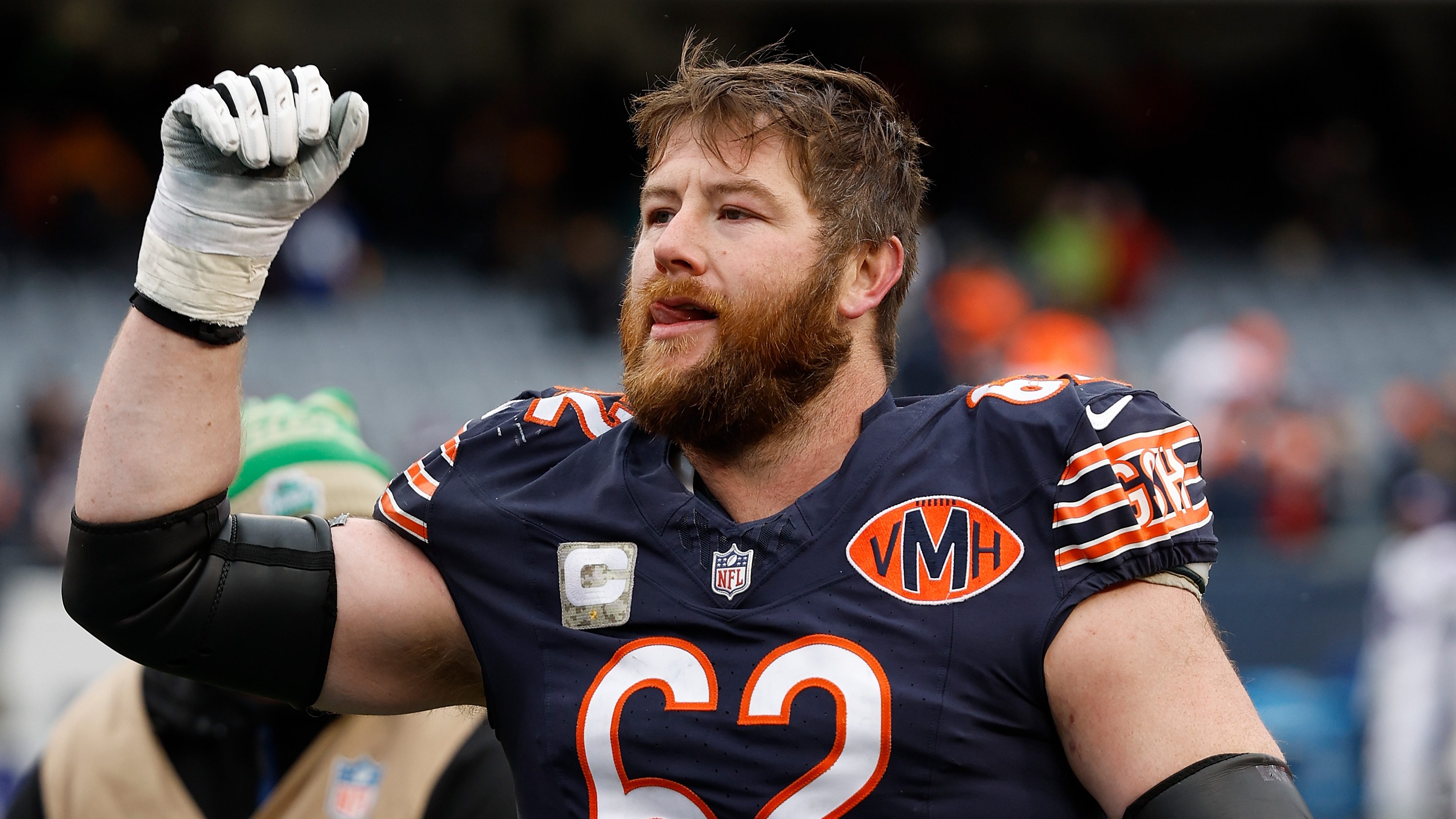 Bears’ Joe Thuney sends message on recent finalist news