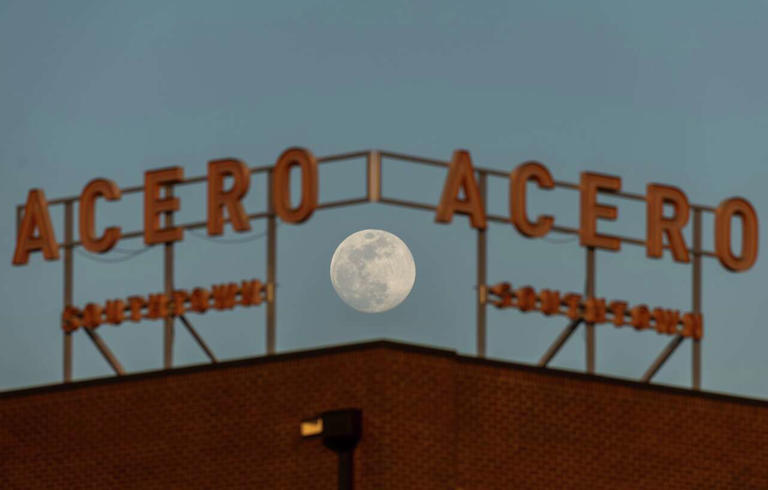 A snow moon harkens a NASA launch and mild weather