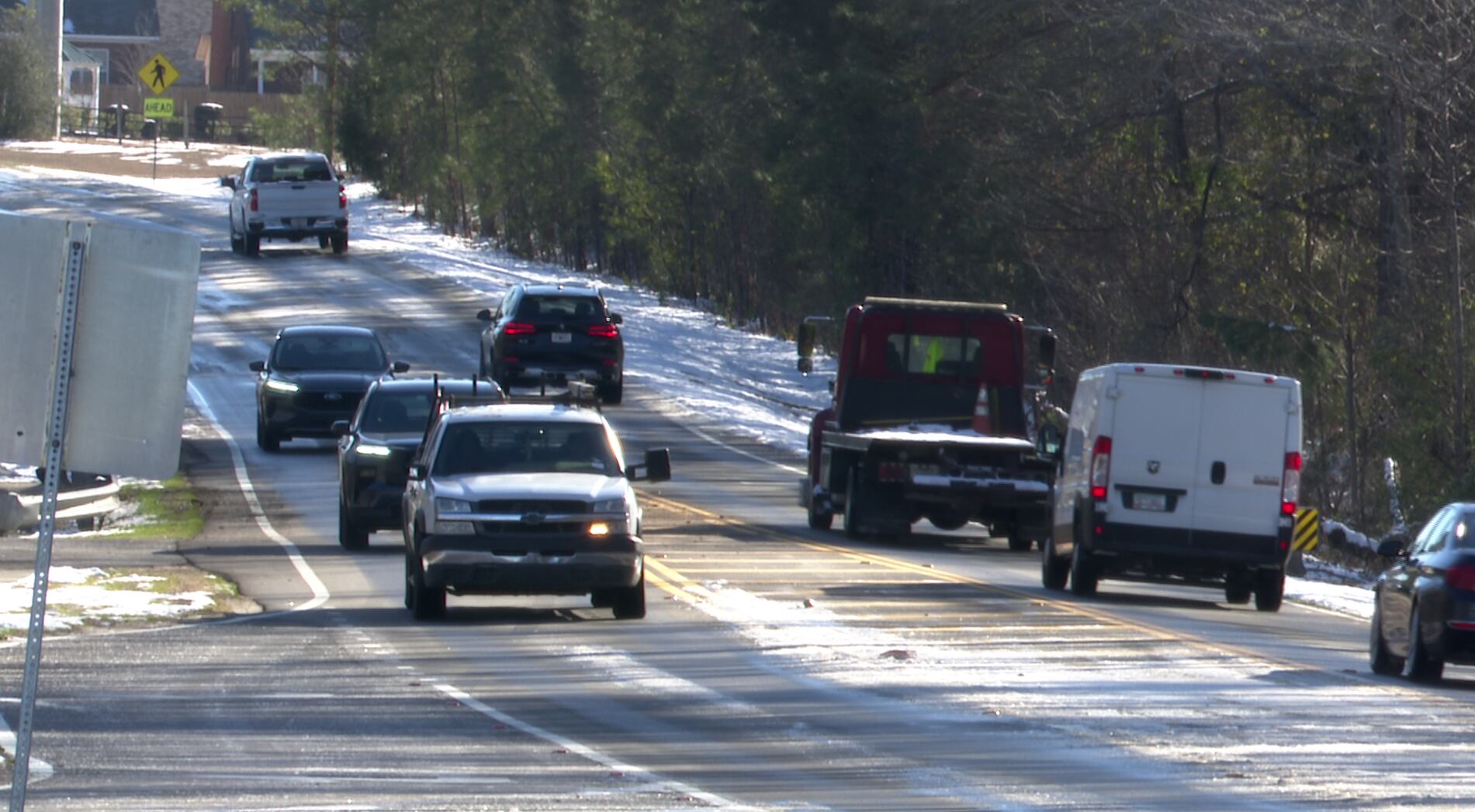 Ga., SC crews keep working to make roads safe after snowstorm