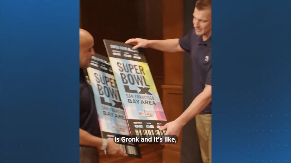 Patriots legend Rob Gronkowski surprises retired Marine with trip to ...