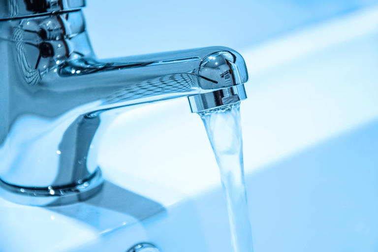 Newport residents get water relief after week-long outage