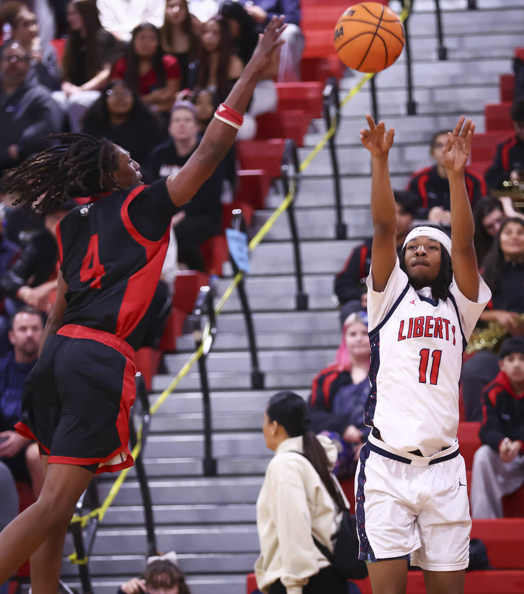 No. 1 Liberty rallies past No. 2 Coronado in boys basketball — photos