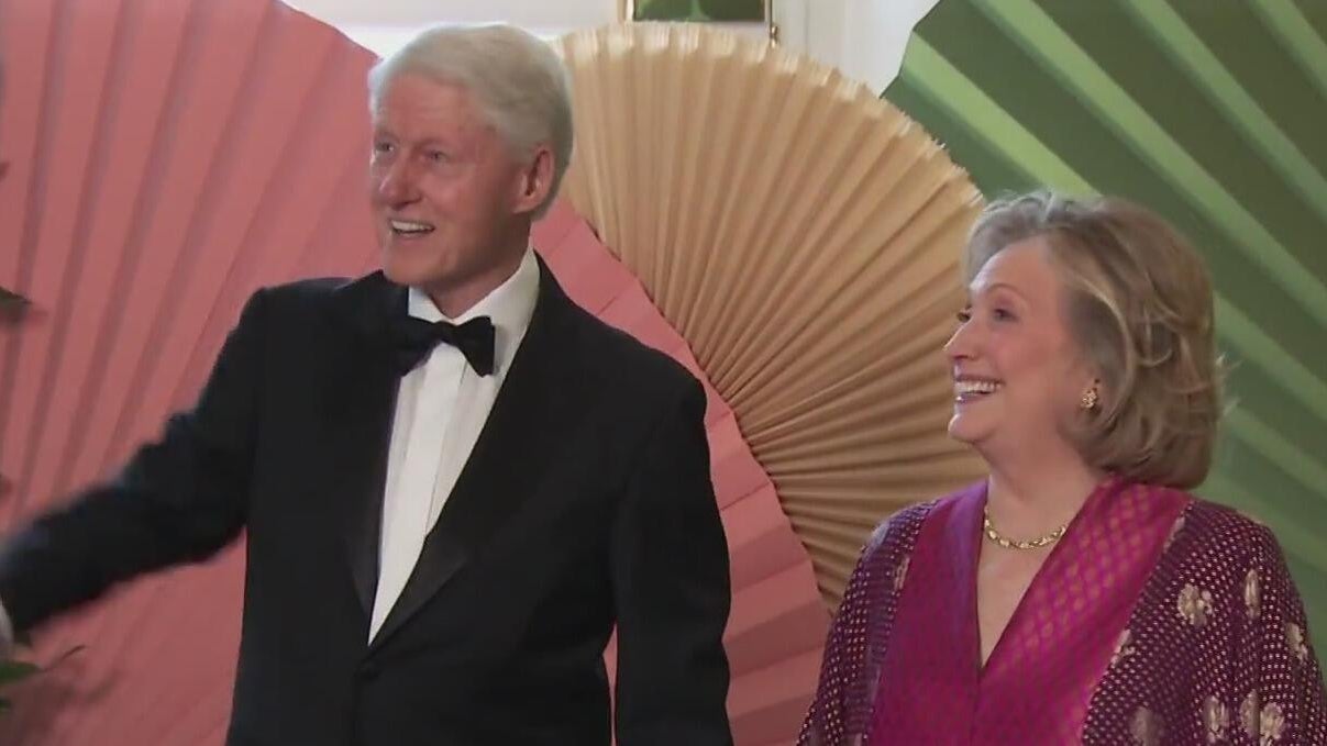 Clintons agree to testify in Epstein probe