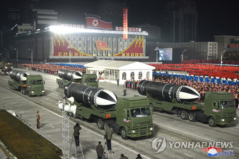 (2nd LD) N Korean soldiers practicing potential military parade ahead ...