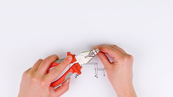 Unique thread drawing technique