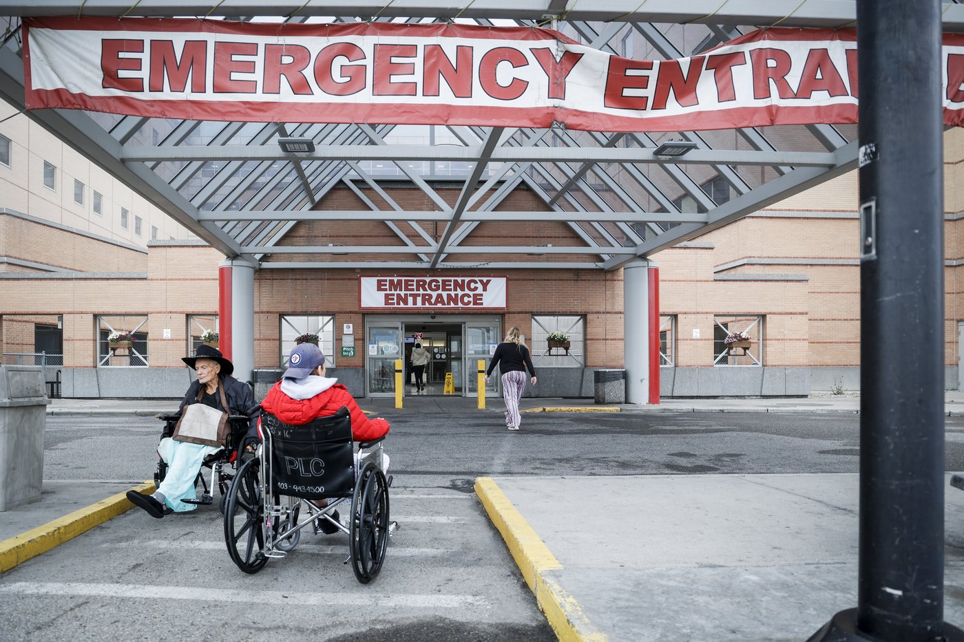 Extra Alberta ER doctor shifts delayed amid talks between government ...