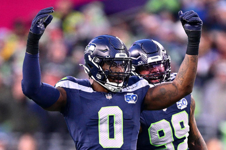DeMarcus Lawrence finally gets shot at Super Bowl ring after leaving ...