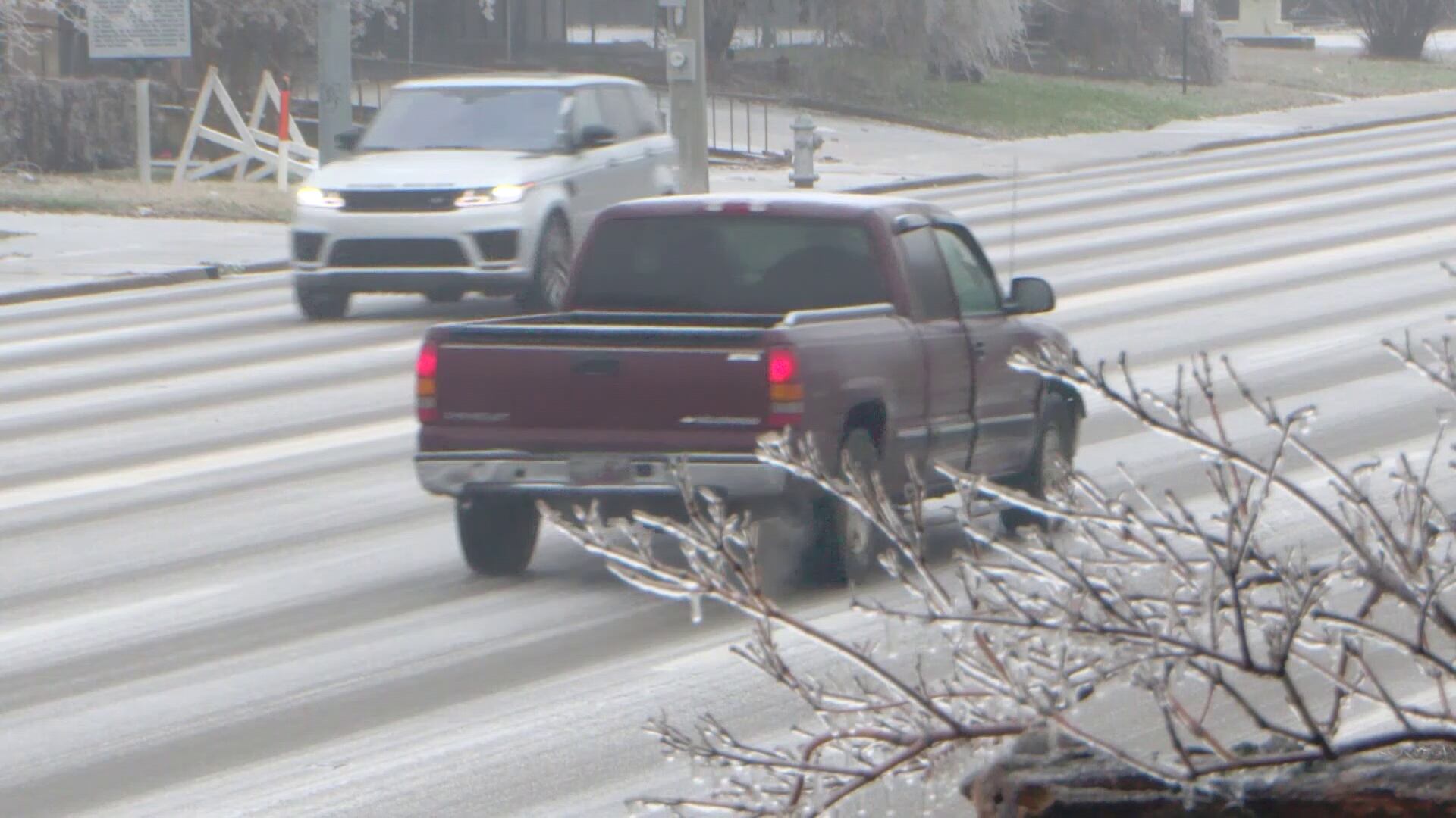 First Alert Weather Days: Timeline for snow Tuesday