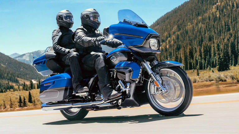 Honda Gold Wing Tour DCT: The ultimate daily rider & long-distance tourer