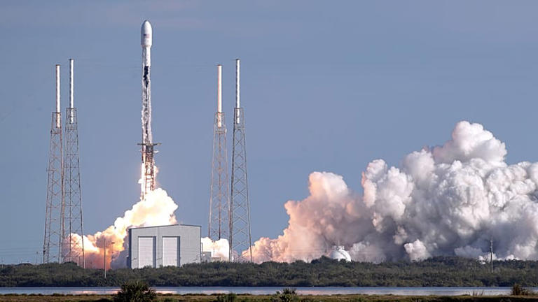 Fact check: Is Elon Musk allowing Russia to use Starlink to attack Ukraine?