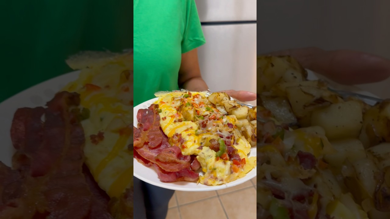I rated my mom’s breakfast! 🍳🤔