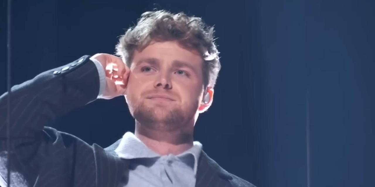 'Ordinary' singer Alex Warren explains Grammy performance mishap