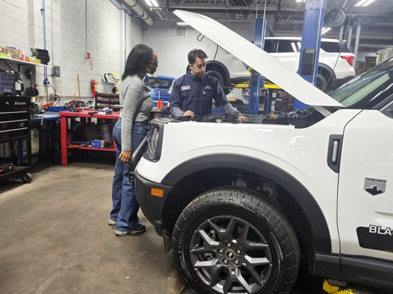 7 reasons you should go to a car dealer service department—and what to ...