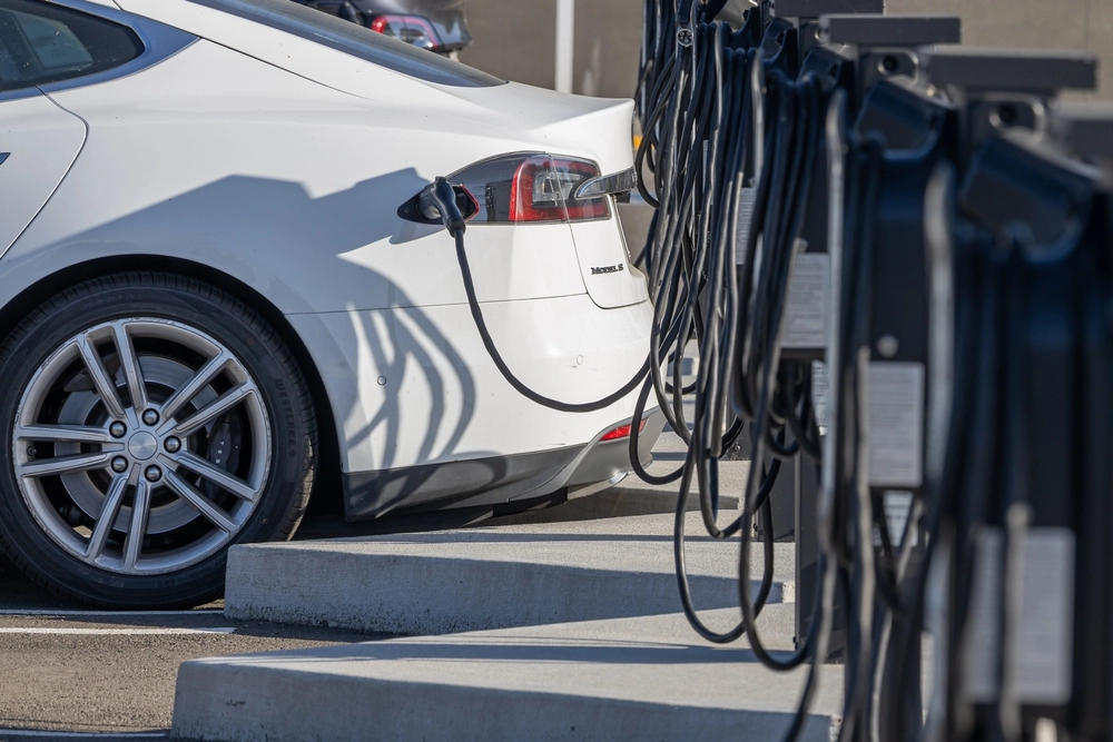 Affordable EVs now surpass 300-mile range milestone