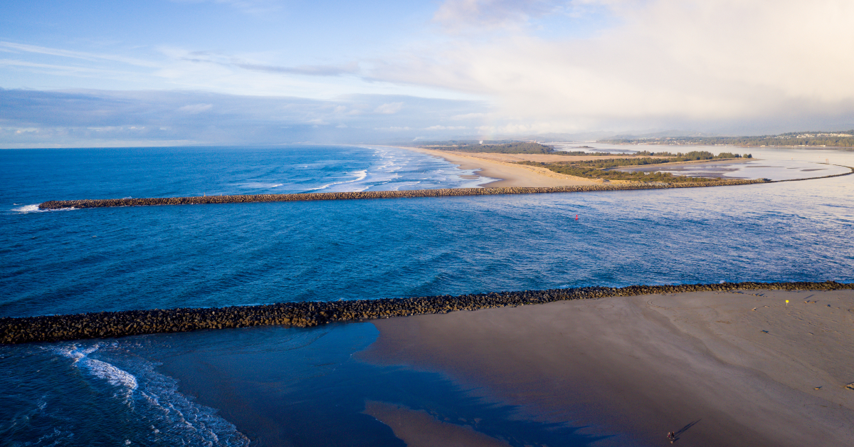 10 beach towns where couples can live on nothing but Social Security