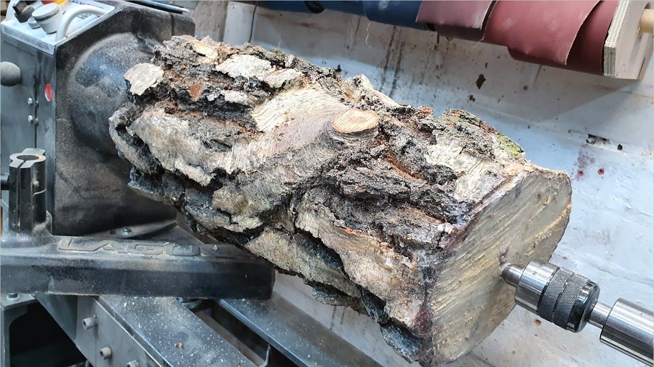 Beautiful woodturning lamp tutorial