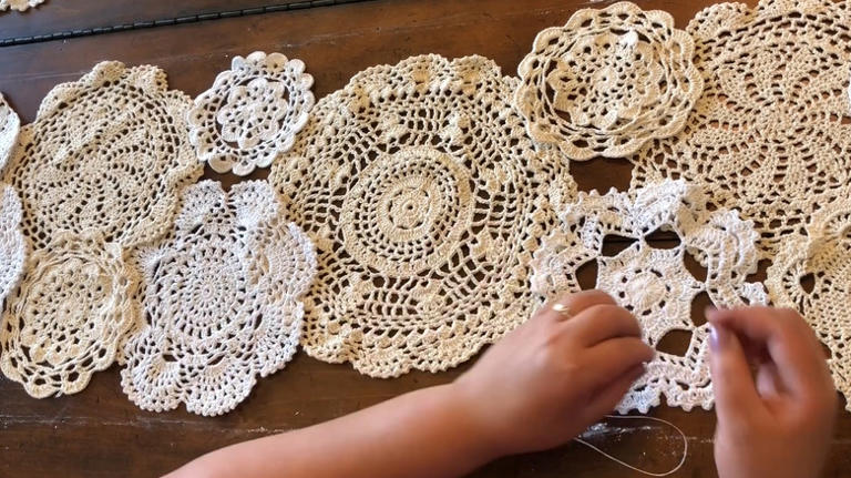 13 genius ideas to repurpose thrifted vintage doilies to use around the ...