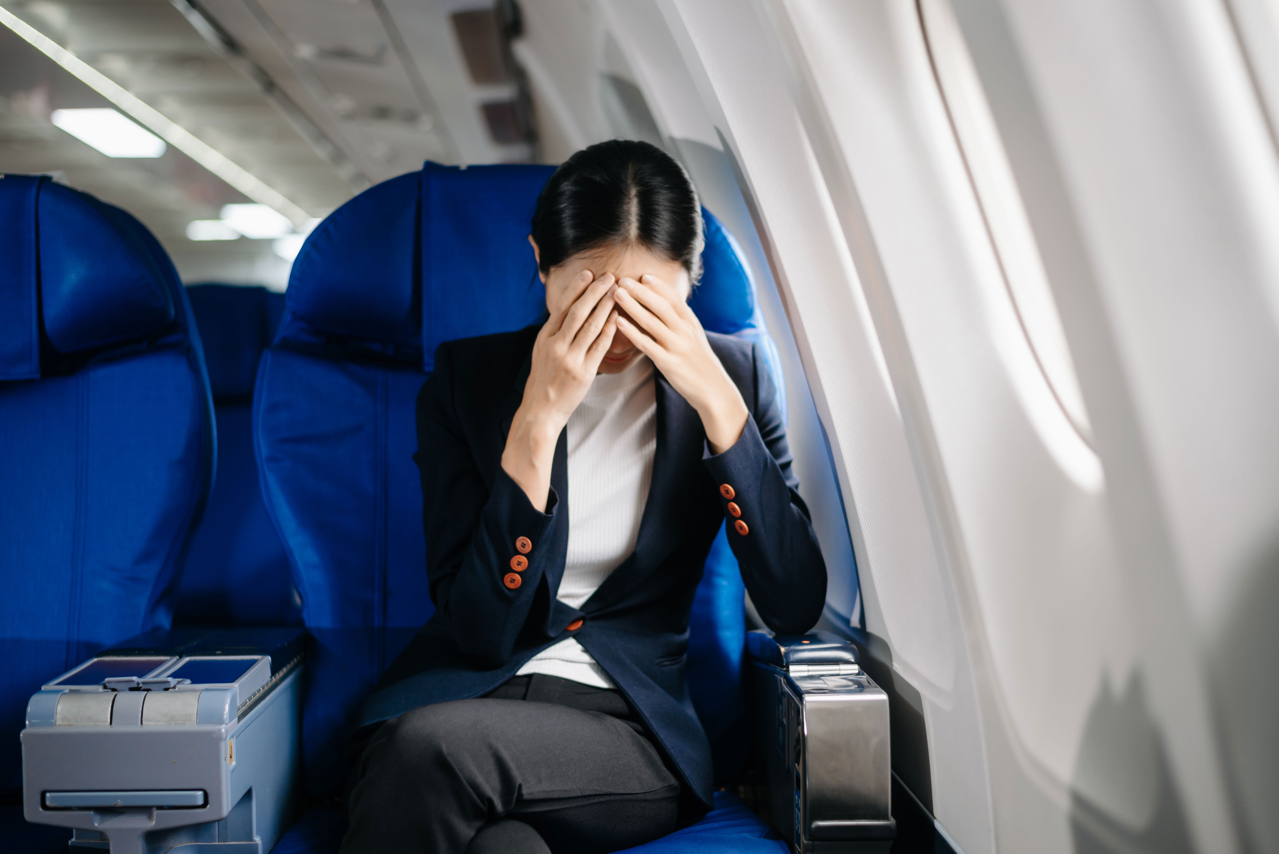 Fury at what passenger does on Delta flight: "Straight to jail"