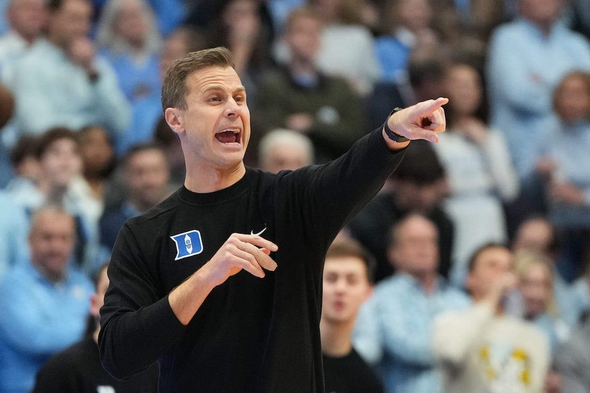 Jon Scheyer updates status of staff member punched in face at UNC