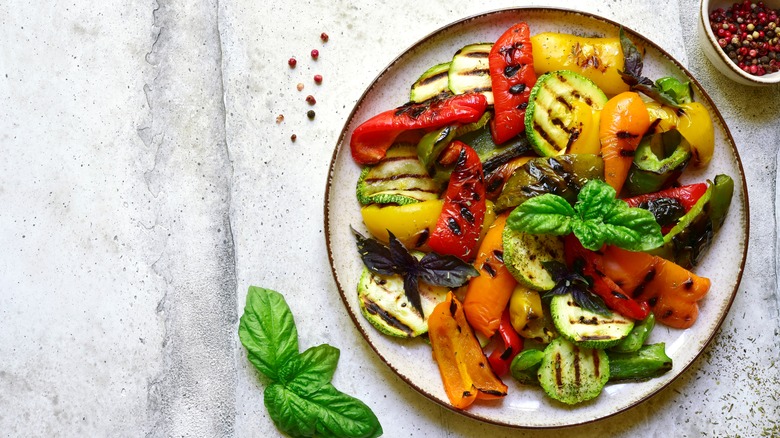 14 foods that always taste better at restaurants