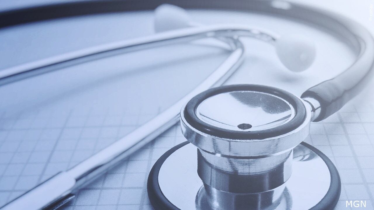 Physician given a warning over ‘inappropriate relationship’ with patient