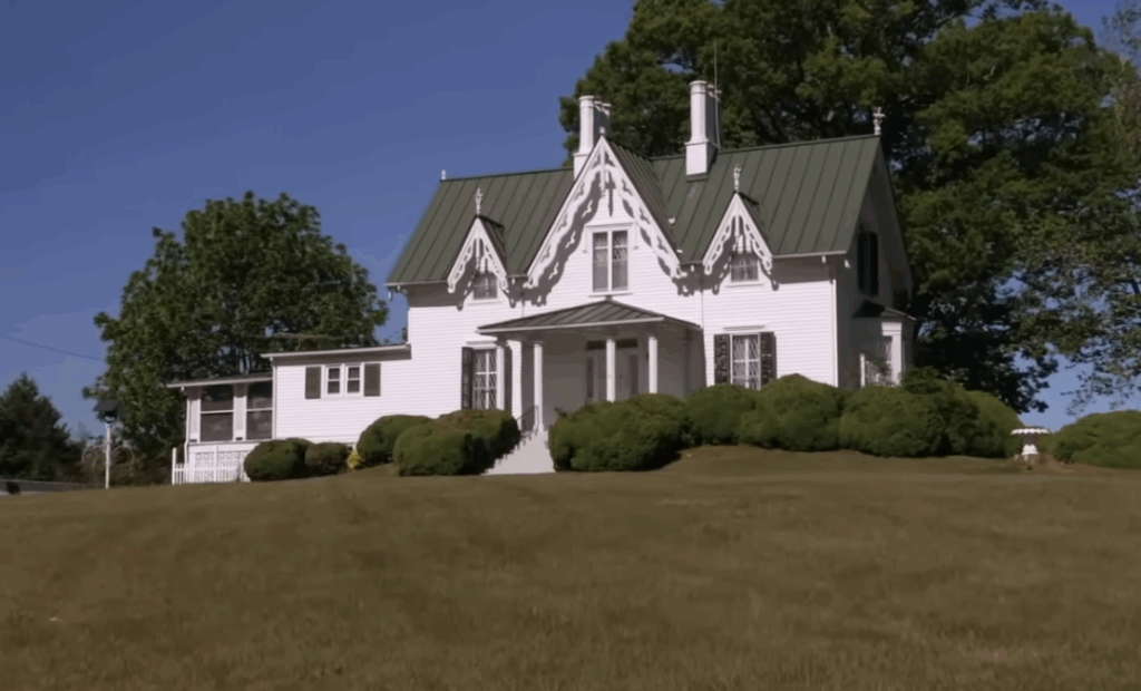 A black man in Virginia purchased a house, later realizing his ...