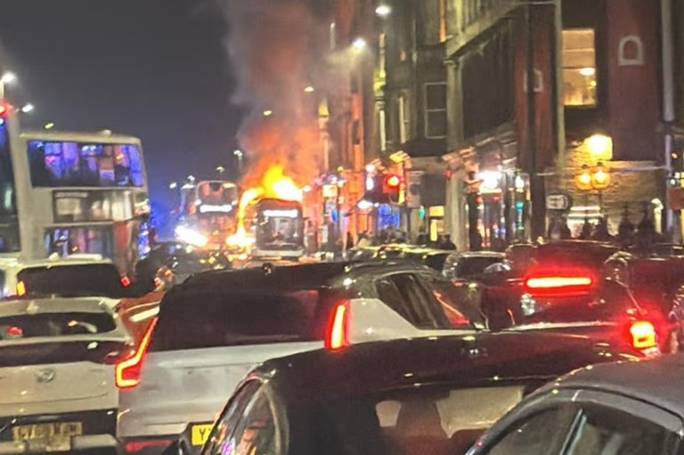 Huge Edinburgh bus fire to be probed by Lothian Buses