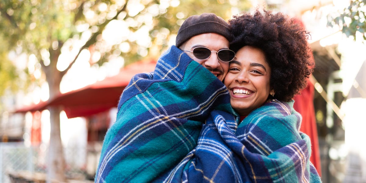 Romantic winter date ideas to keep things cozy