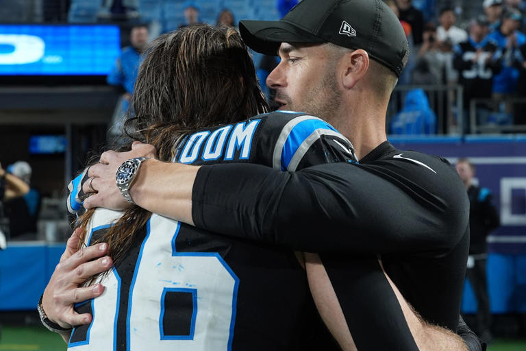 Insider says Panthers interested in keeping these free agents