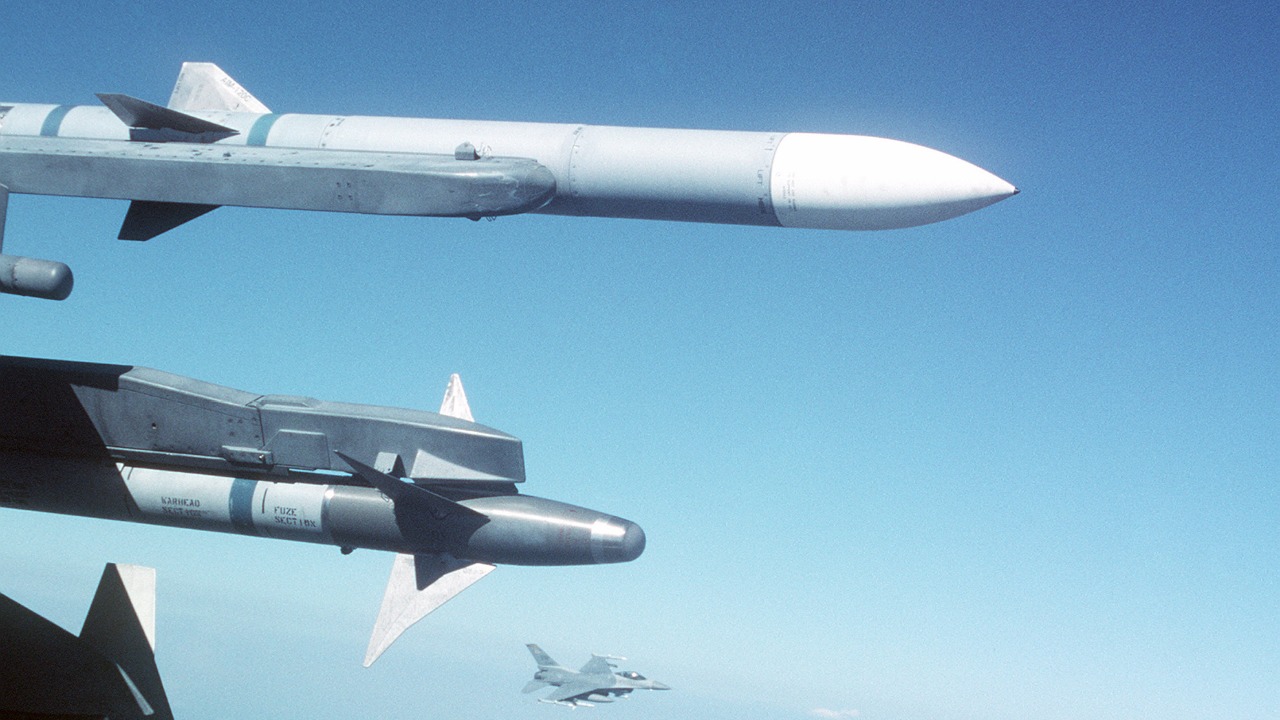 1,000-mile Tomahawk and AMRAAM missile output to get 2x surge in US
