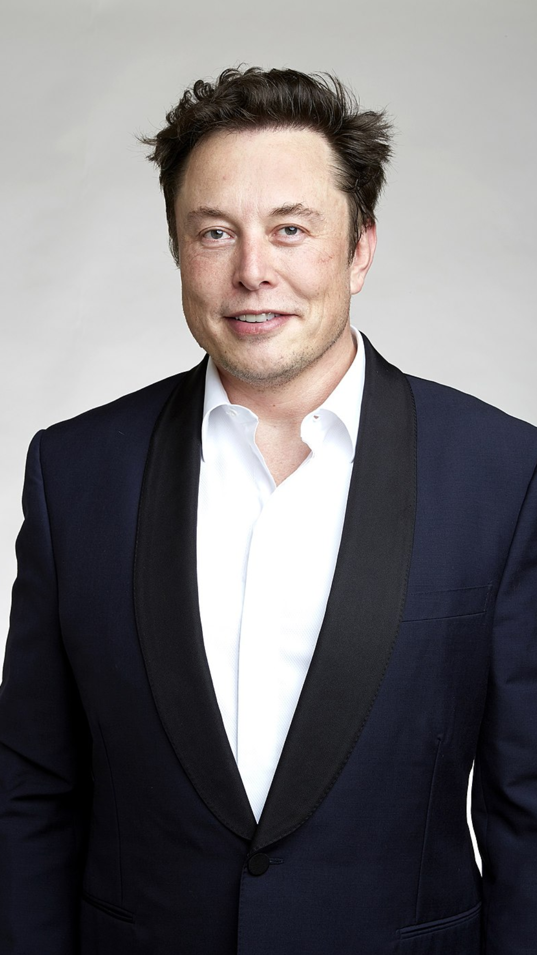 Elon Musk moon plan claim reviewed