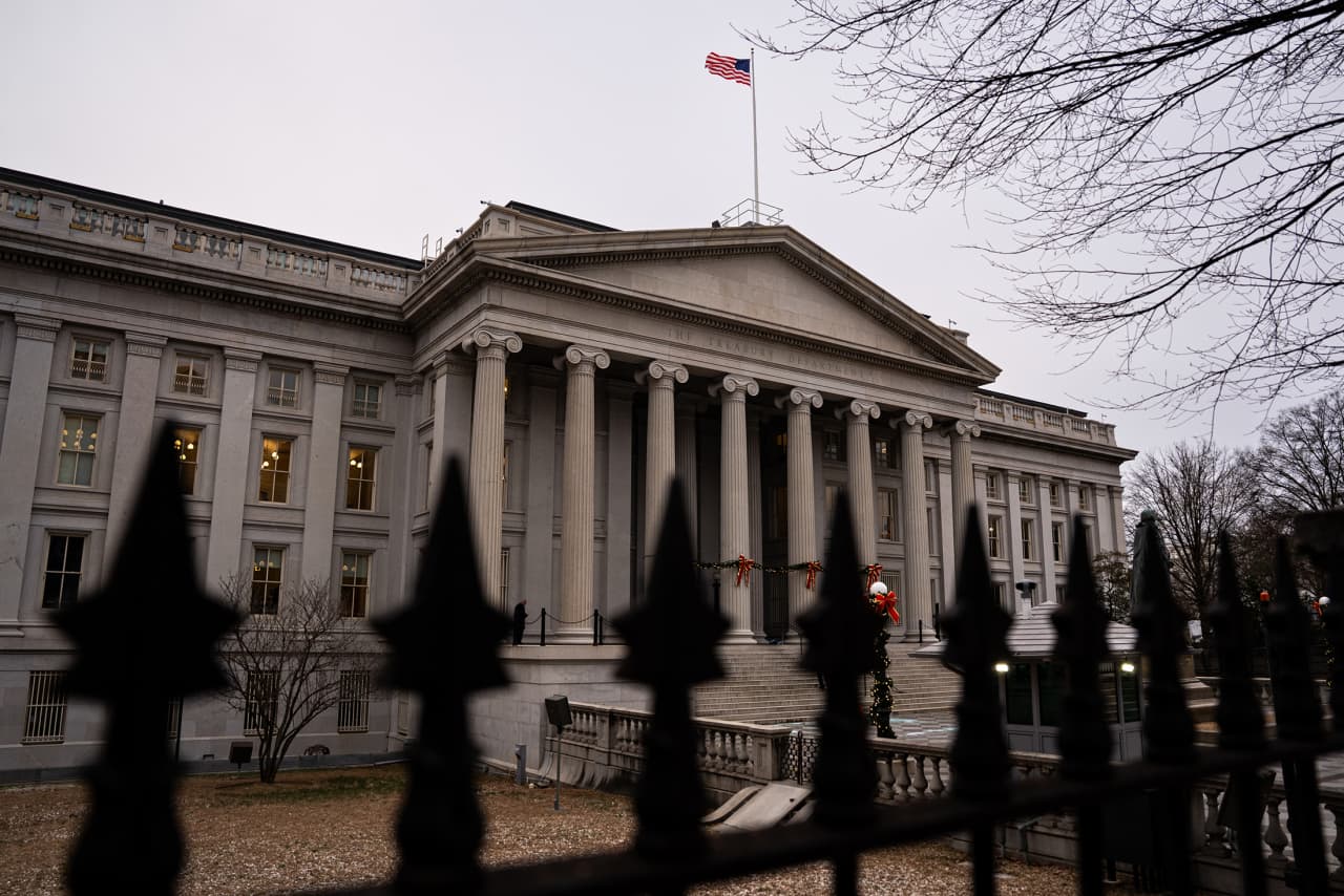 China may be moving away from US treasuries. Why the market shrugged it ...