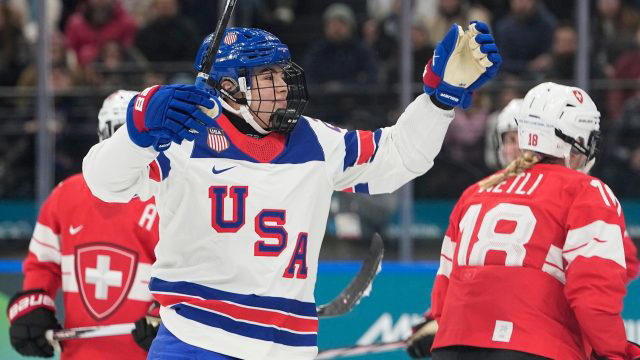 Women’s hockey takeaways: Poulin injury casts shadow over Canada’s win
