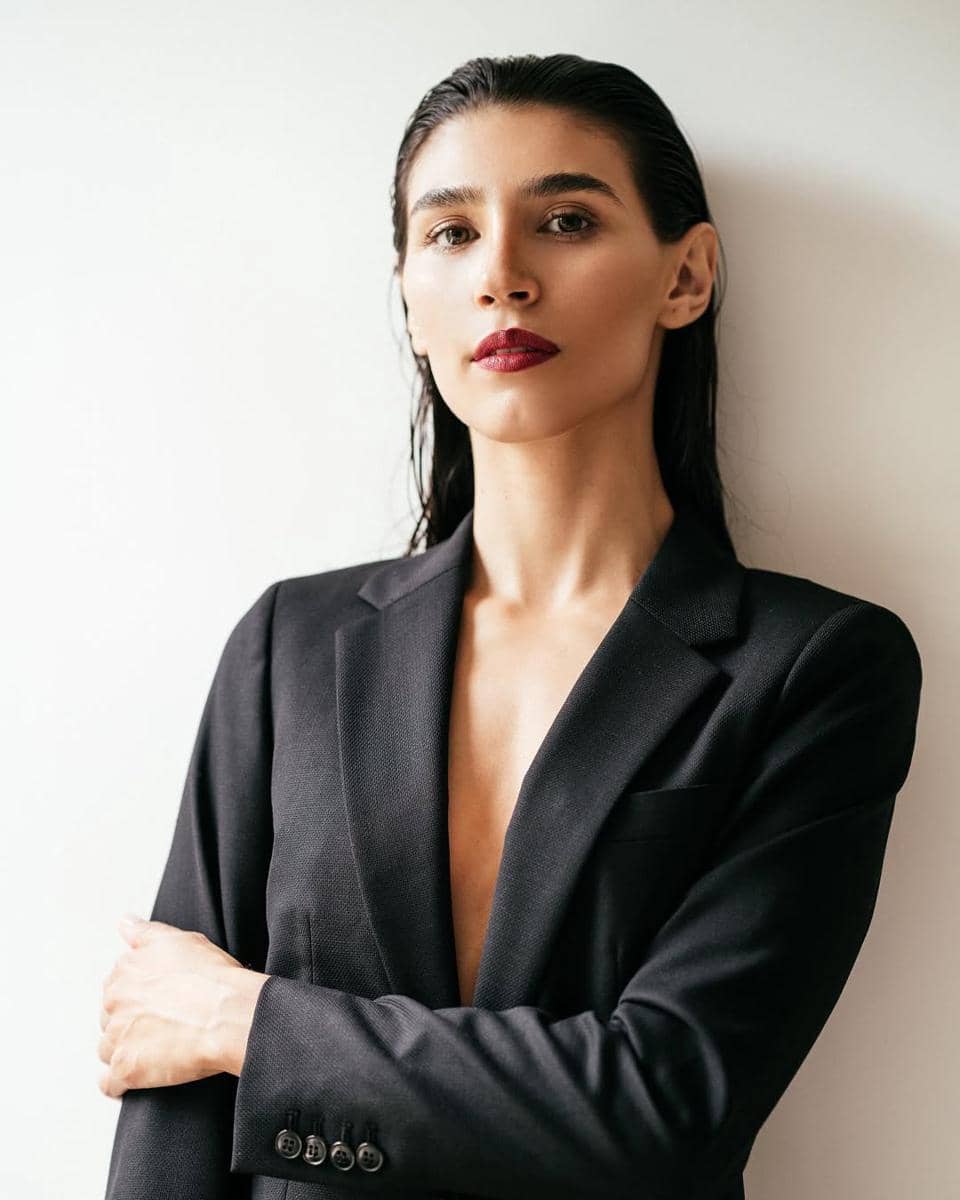 Intip Gaya Rambut Lorena Andrea Yang Elegan Dan Timeless