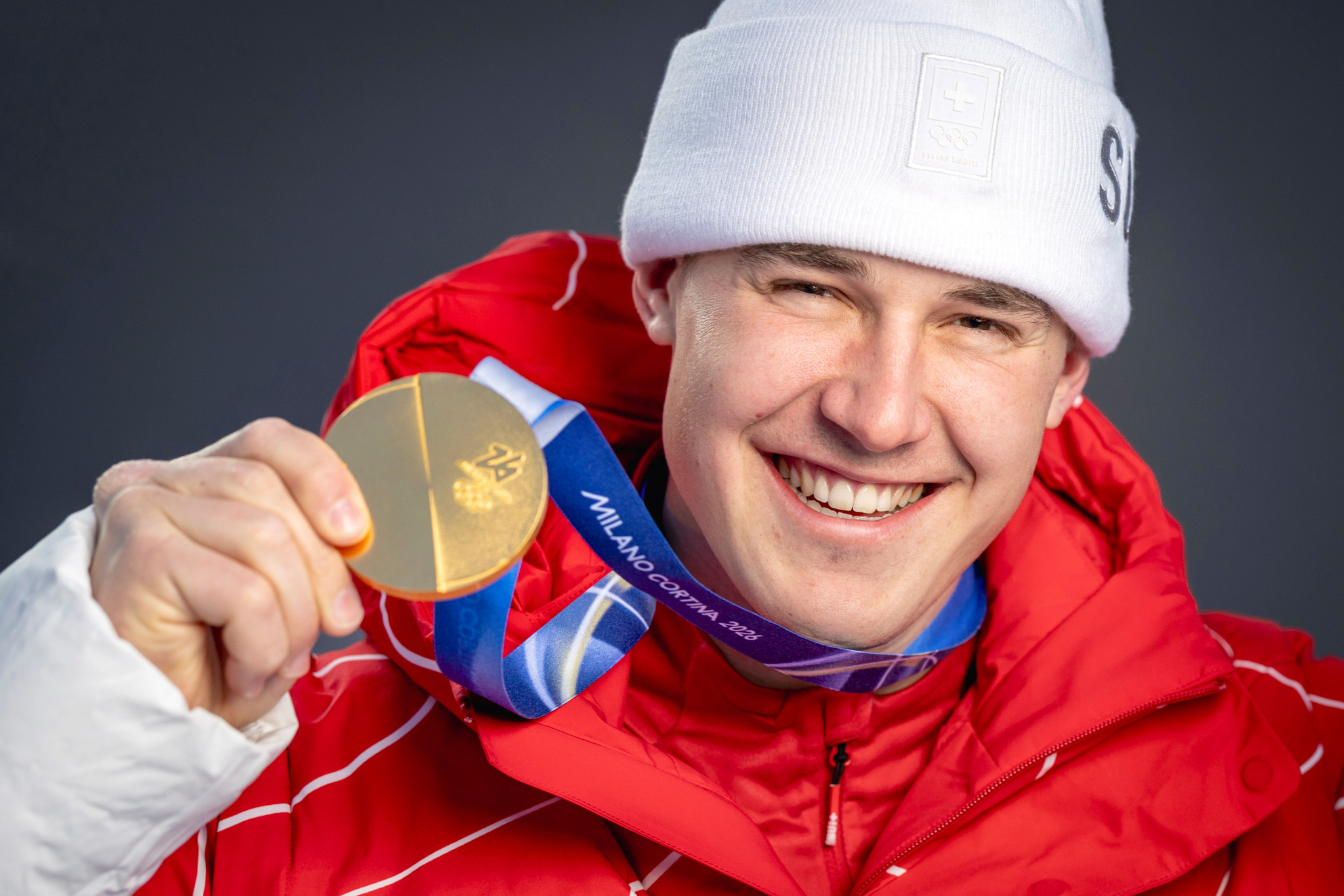 Zweimal Olympiagold: Wer ist der Schweizer Skistar Franjo von Allmen?
