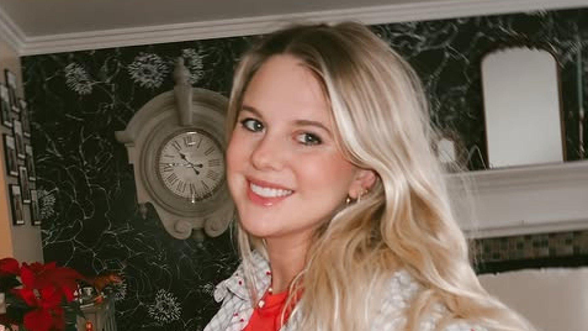 Big Brother's Nicole Franzel thanks her body amid twin pregnancy