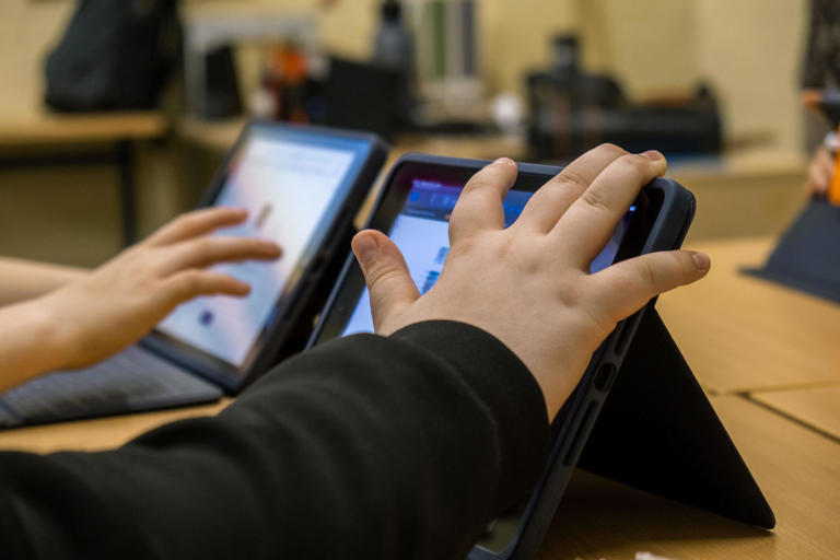 Top London universities expel students for cheating with AI