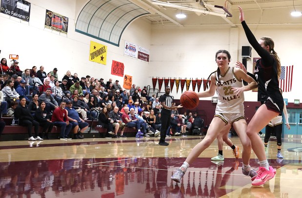 Sky’s the limit for Scotts Valley star freshman Isabelle Jas | Girls ...