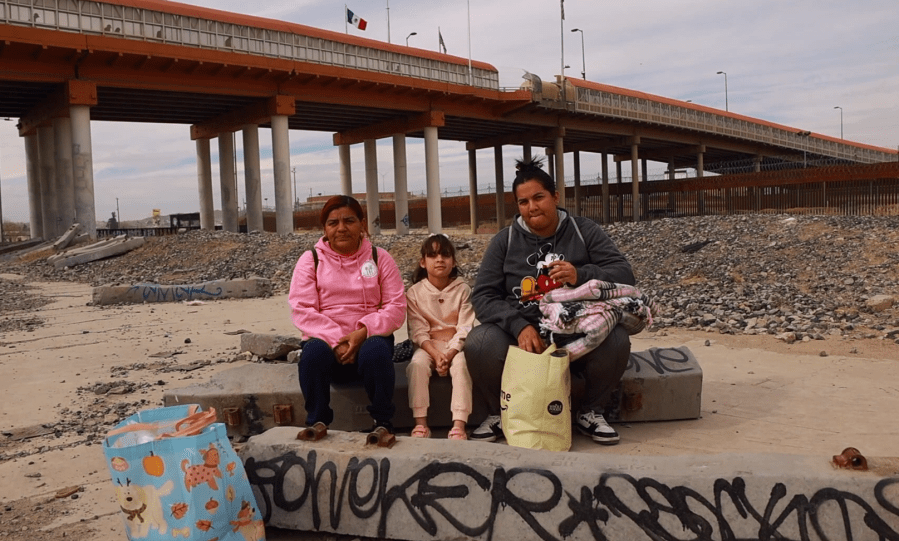 Venezuelans self-deport to Mexico for fear of ICE