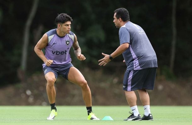 Tucu se aproxima, enfim, do retorno no Botafogo