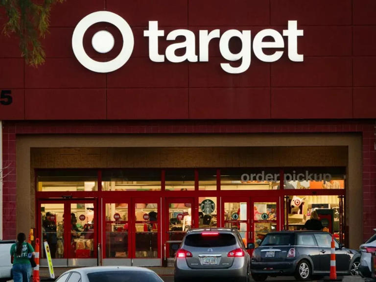 Target to reportedly beef up store staffing, cut 500 jobs elsewhere to ...
