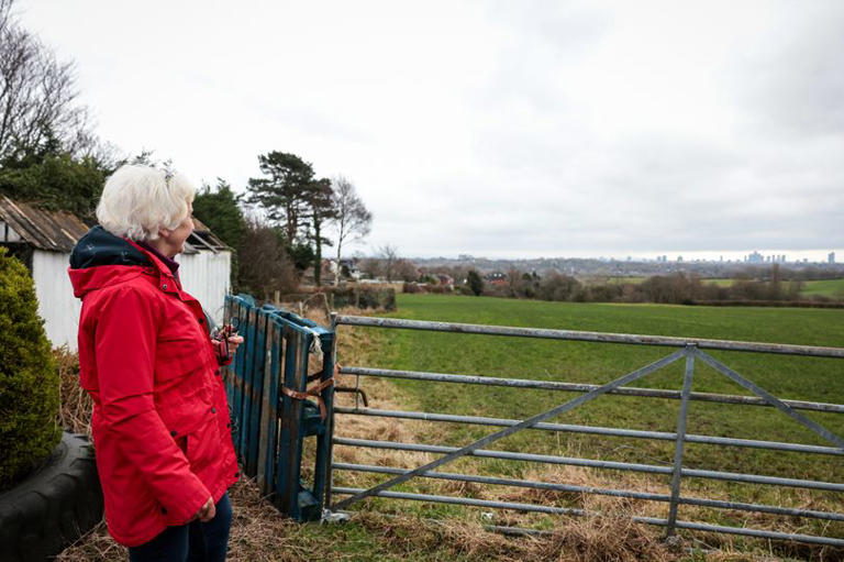There's a vision for 20,000 jobs beside the M62, but not everyone ...