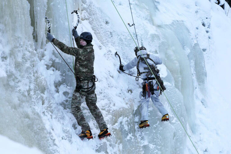 UK forces in Arctic training for potential Russian threats
