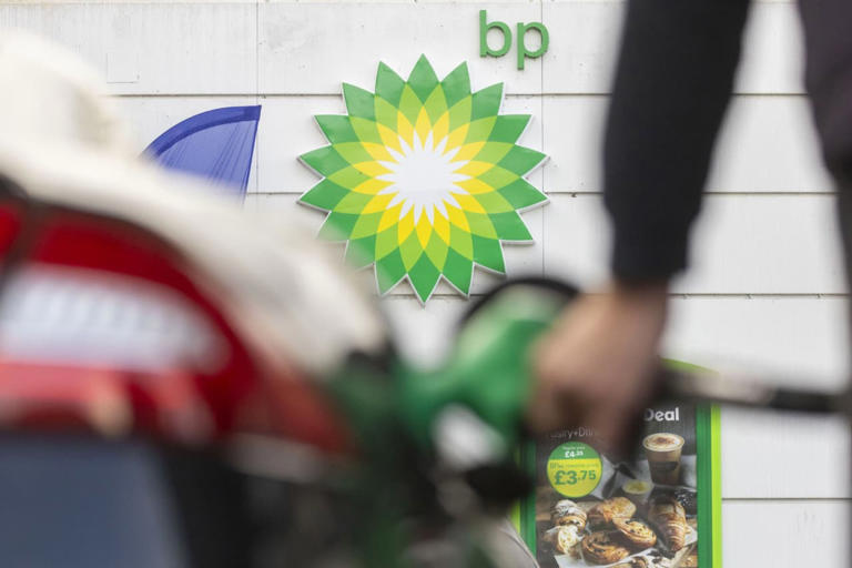 BP stock drops after earnings, buyback end. It’s paying for past decisions.