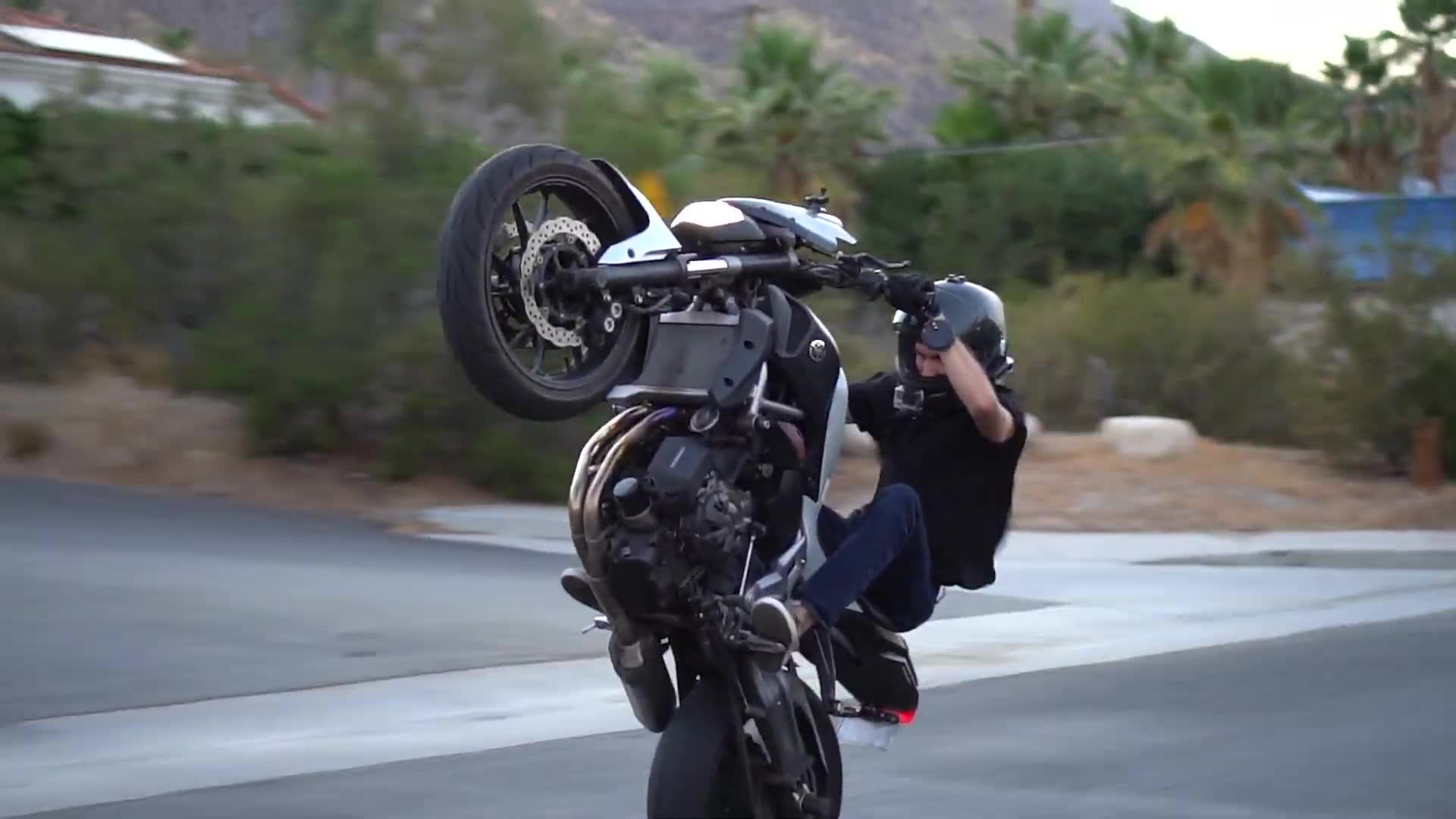 Comprehensive wheelie tutorial applicable to any type of motorcycle