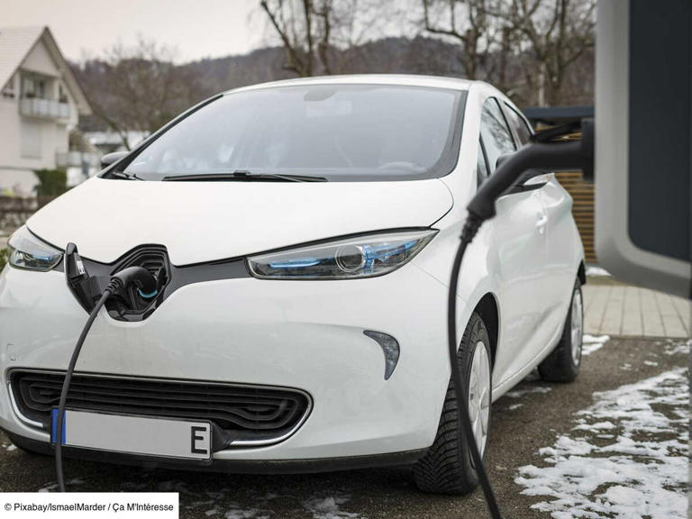 Laver une voiture électrique : y a-t-il un risque d’électrocution