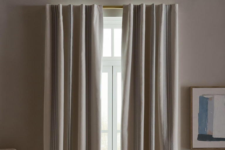 These luxe bedding, curtains, and floral rugs add spring and summer ...