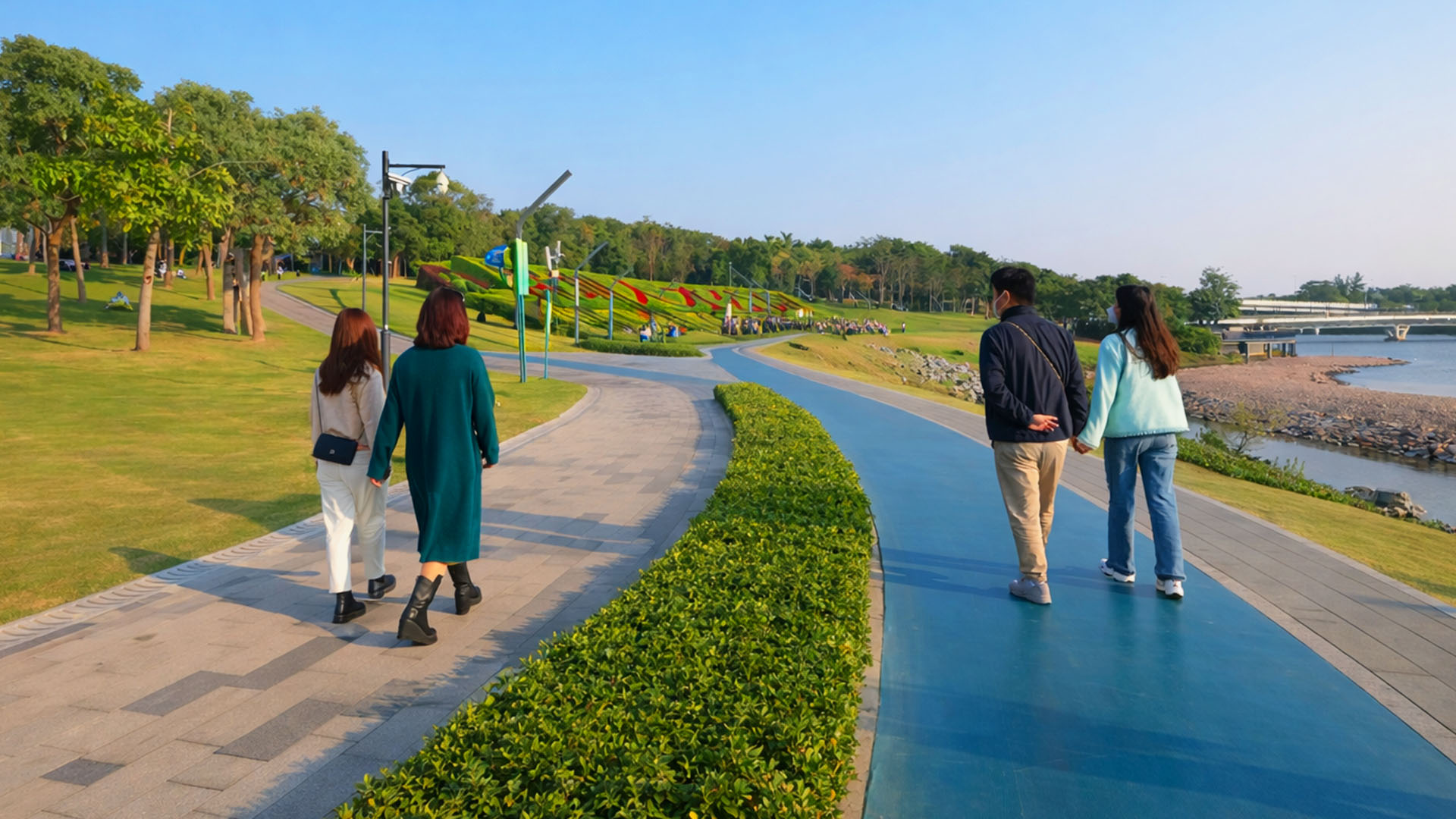 Tidy Park Tracks Built for Visitors China