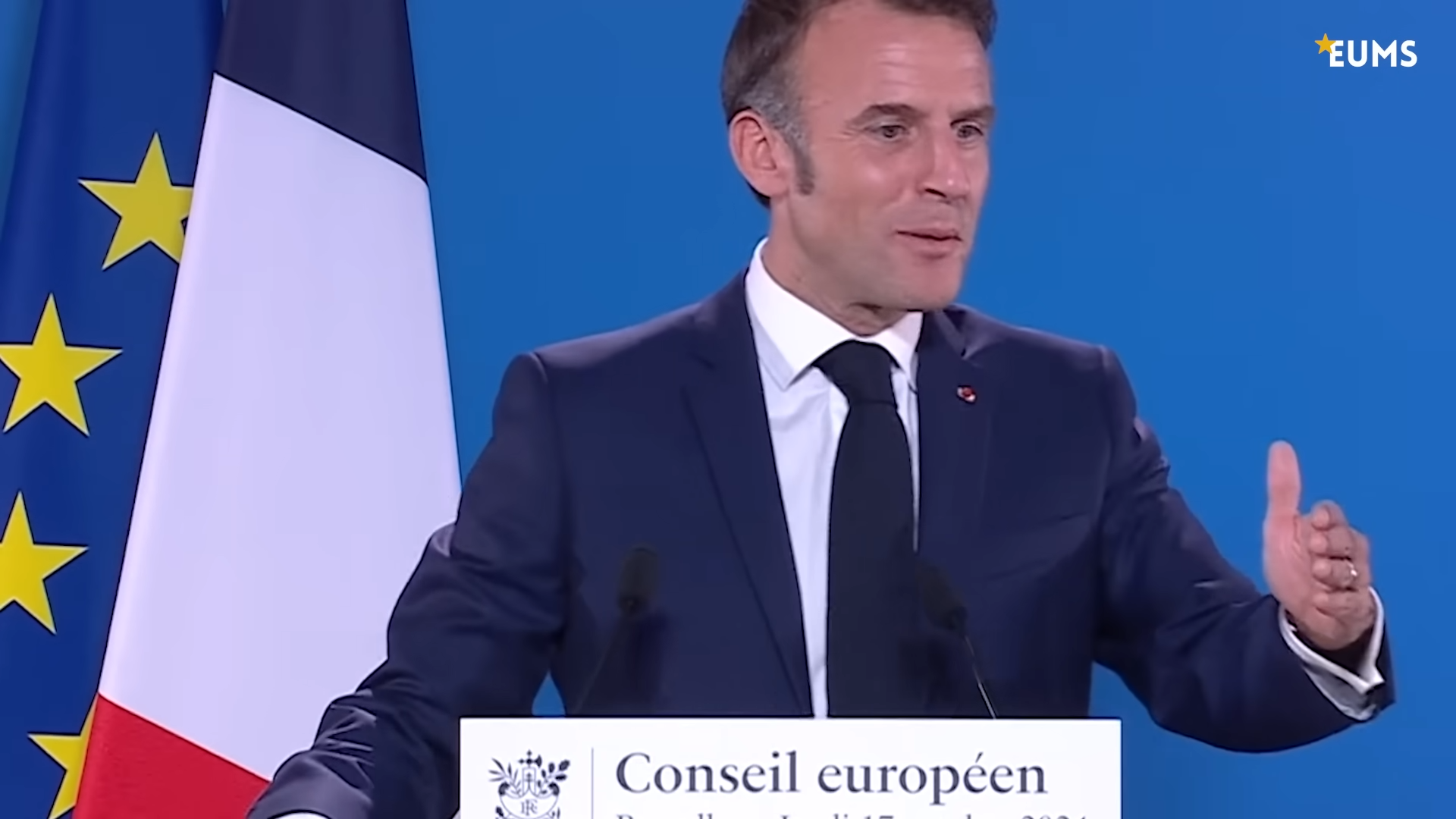 Macron has no government - France enters political chaos